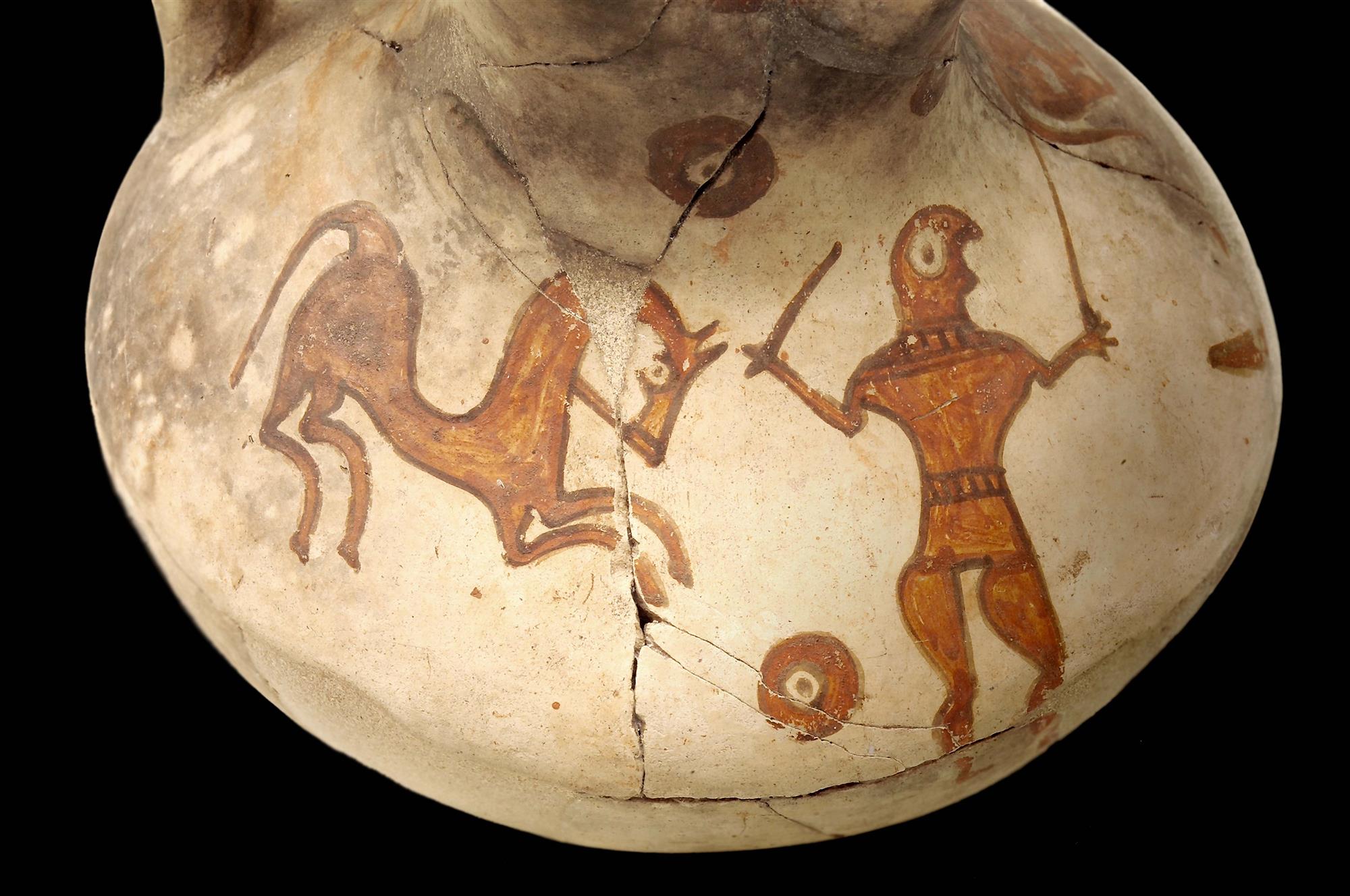 Centenares de piezas de la antigua Numancia regresan a España con ...