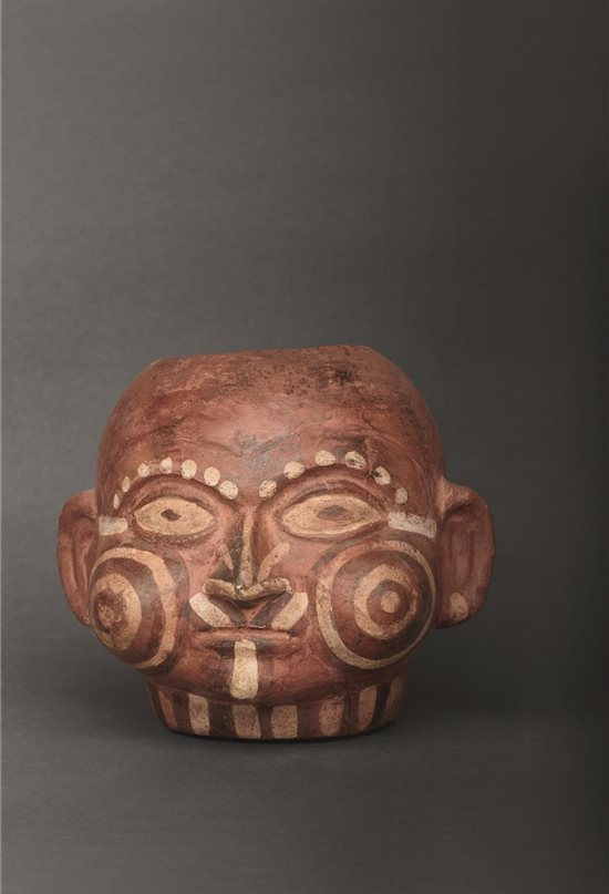 Reportajes y fotografías de Mochicas en National Geographic Historia