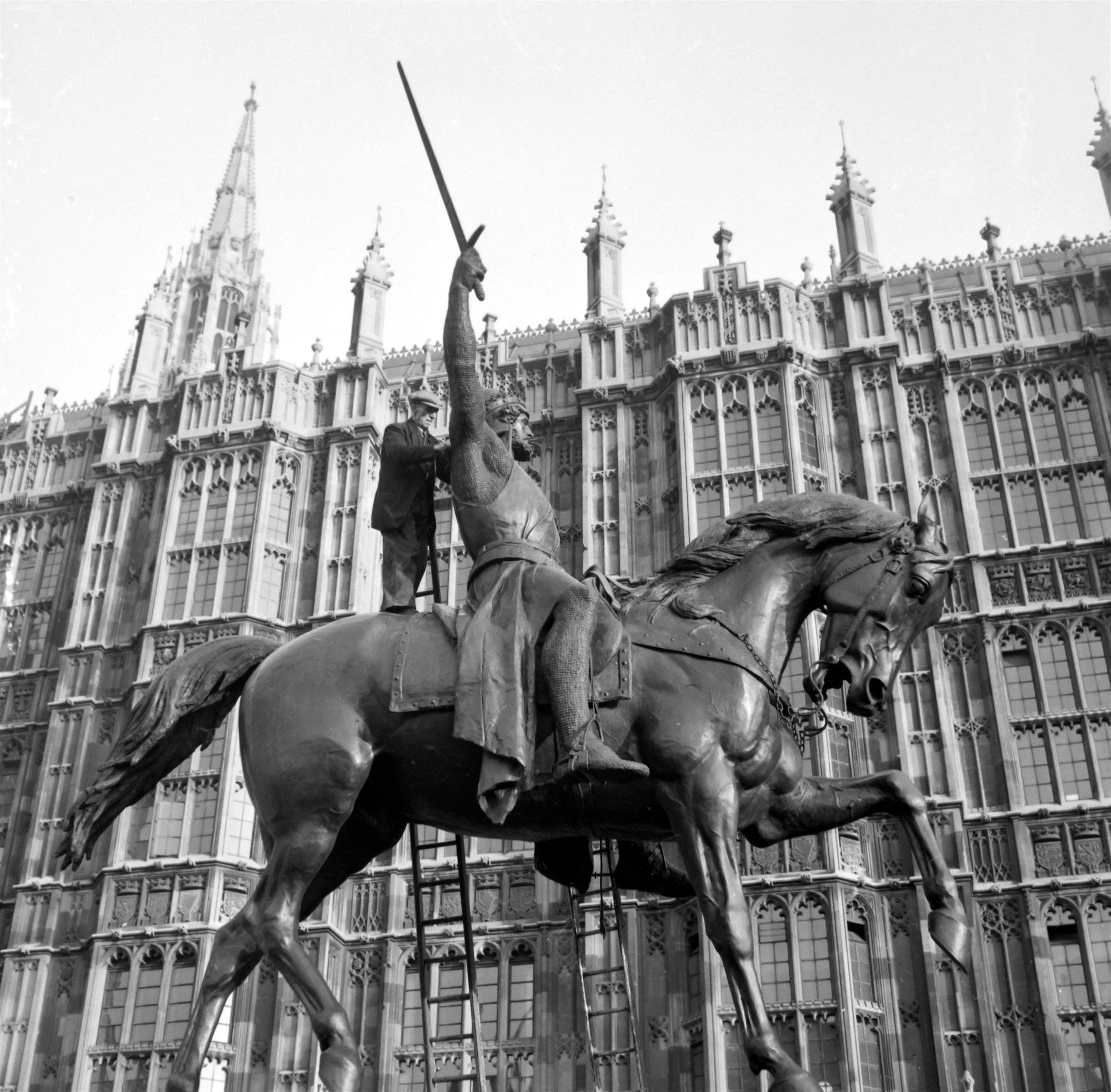 Ricardo Corazón de León ¿rey valiente o soberano cruel y ambicioso?