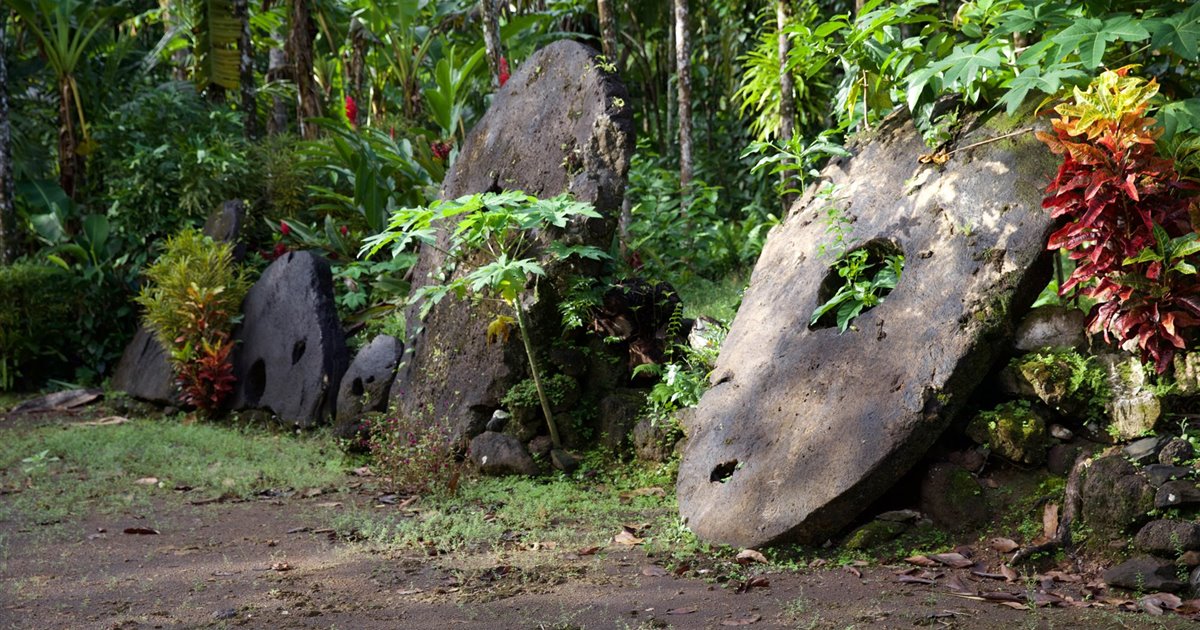 Las piedras Rai, las curiosas monedas de piedra de Yap