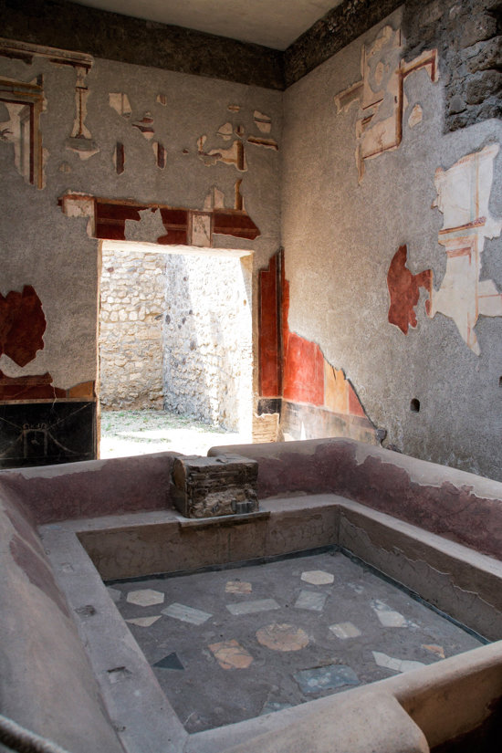 Fullonicae, las tintorerías romanas donde se lavaba ropa con orina