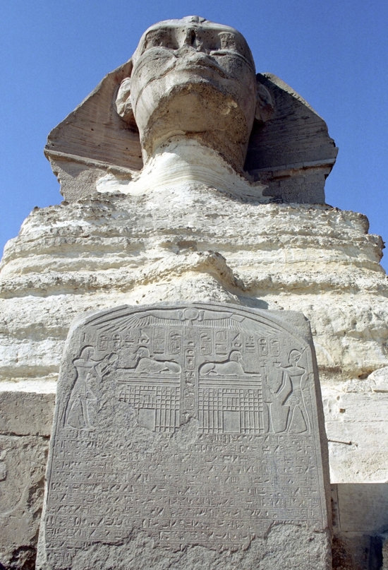Reportajes y fotografías de Esfinge en National Geographic Historia