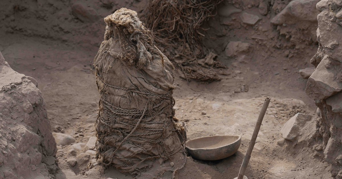 Descubren cinco momias de 1.000 años de antigüedad en la ciudad de Lima