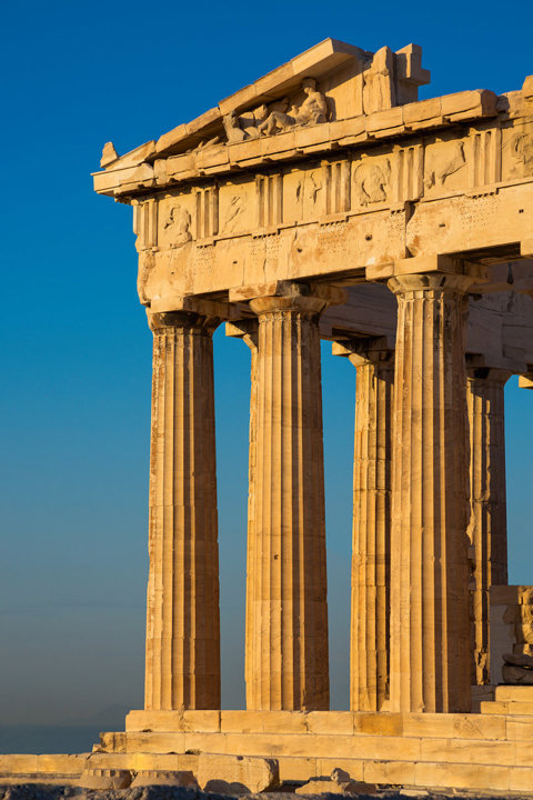 De templo a hotel y catedral: así evolucionó el Partenón de Atenas
