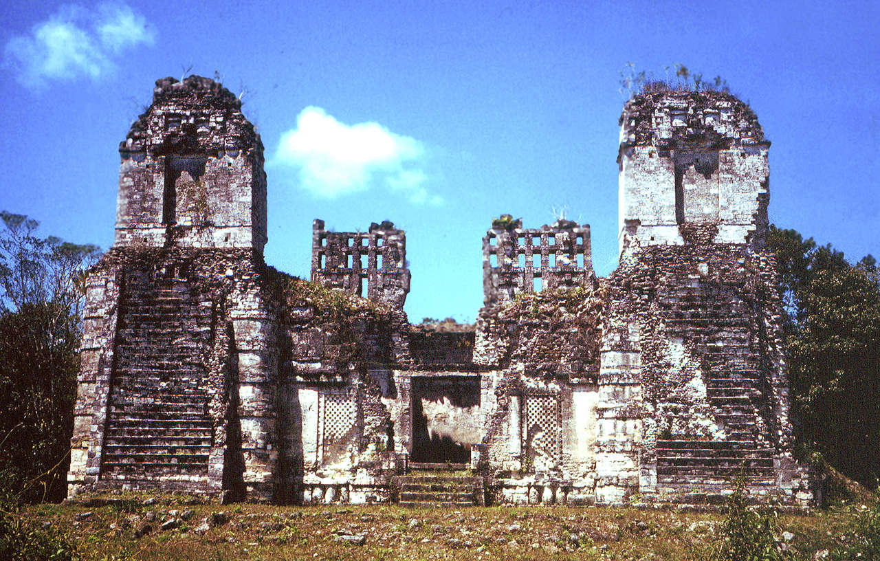 Río Bec, la enigmática y sostenible sociedad maya, sin reyes ni jerarquías