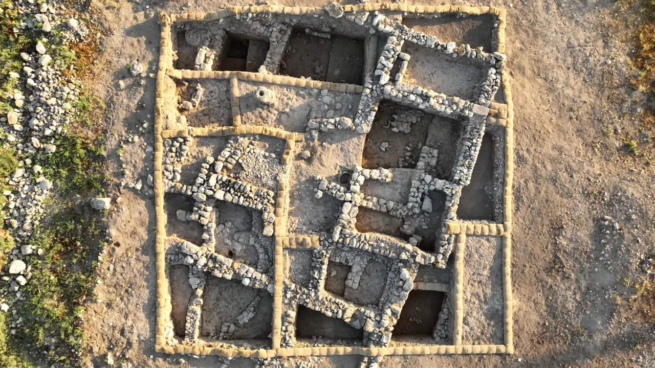 Arqueólogos encuentran la primera evidencia de una batalla épica ...