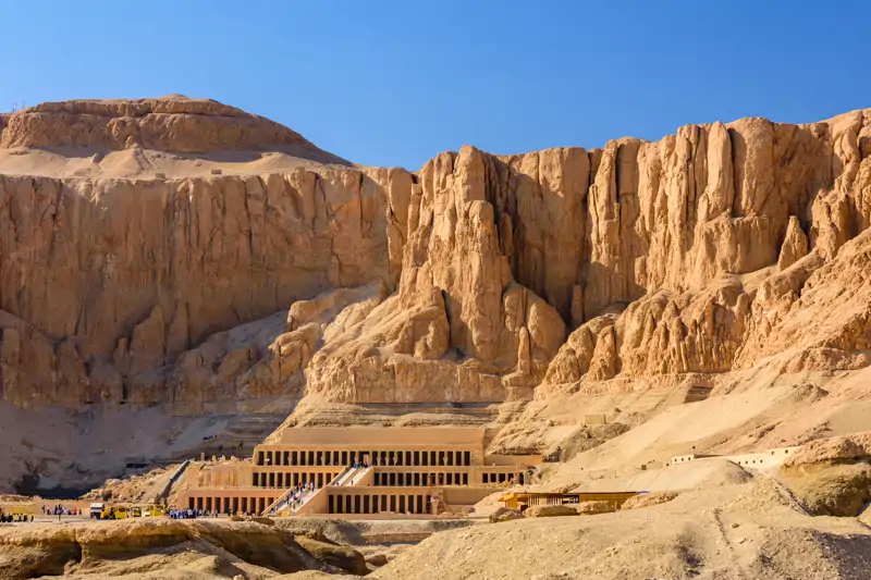 De plebeya a reina de Egipto: La misteriosa Tetisheri, esposa, madre y ...