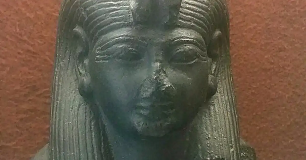 La enigmática reina Isetnofret, la poco conocida Gran Esposa Real de ...