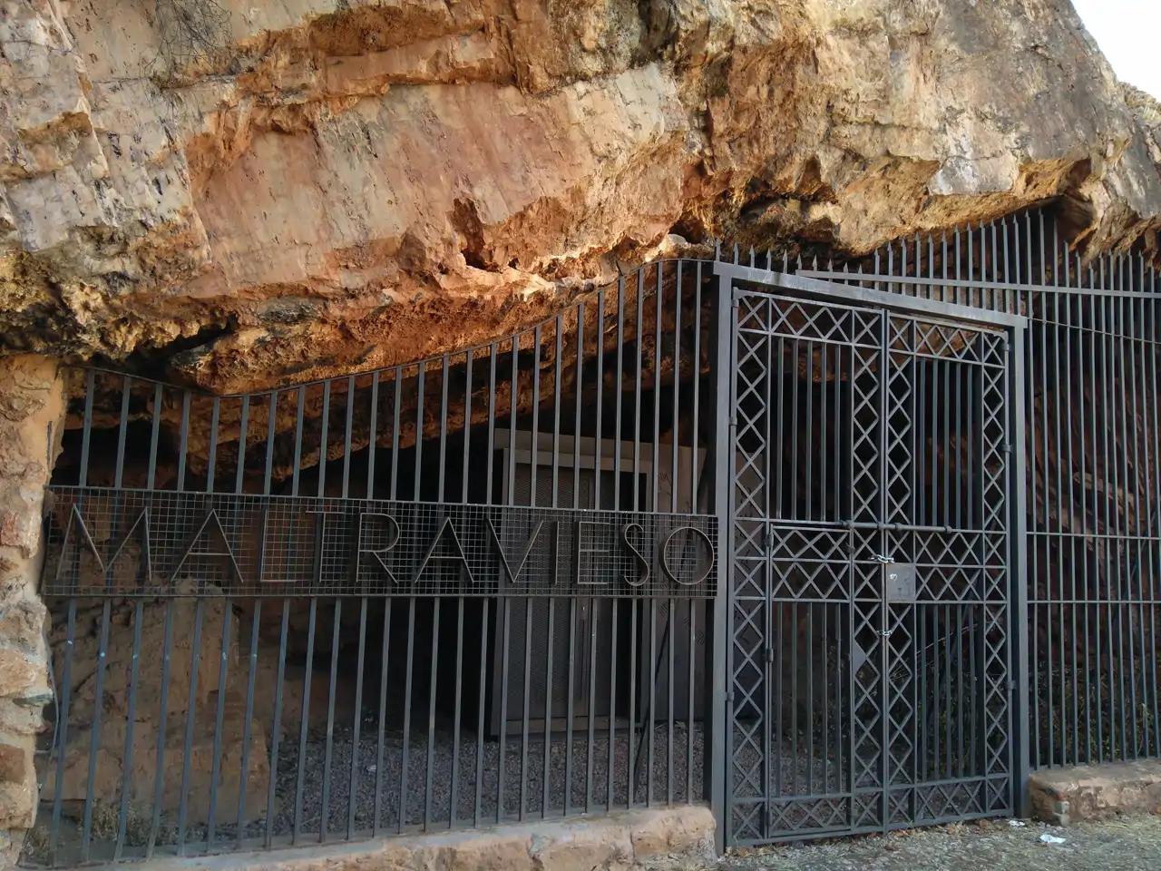 Pinturas rupestres en la cueva de Maltravieso