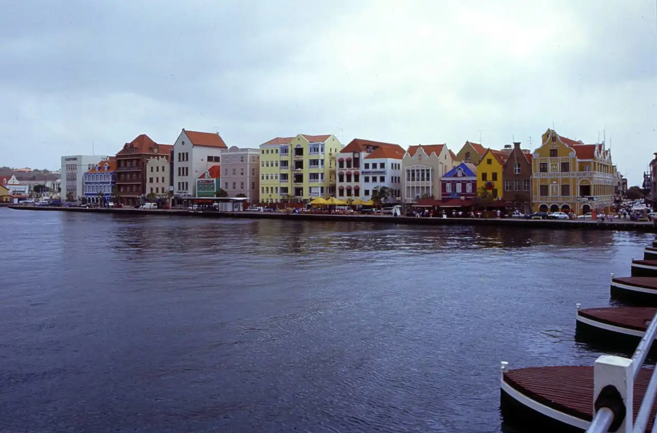 6 datos históricos sobre Curazao, el país más pequeño en clasificar ...