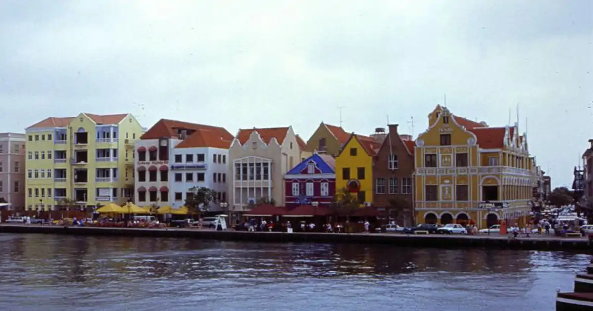 6 datos históricos sobre Curazao, el país más pequeño en clasificar ...