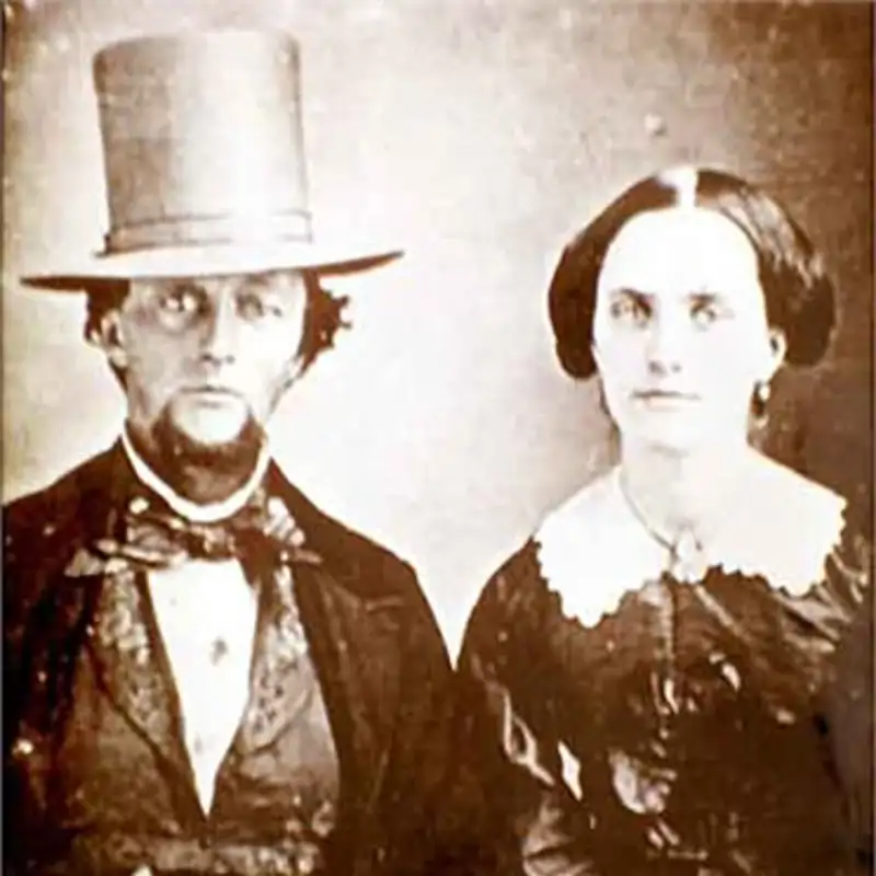 John Stuart Mill, filósofo británico, sobre la felicidad: "Es mejor ser ...
