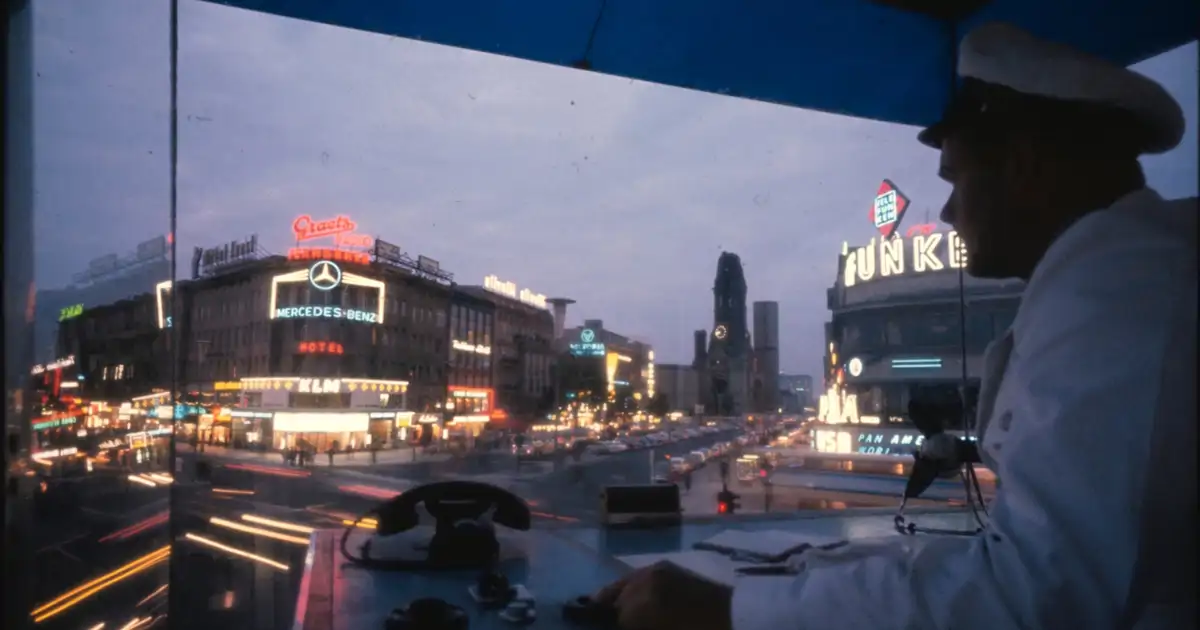 La surrealista y conmovedora vida en Berlín Oeste tras la construcción ...