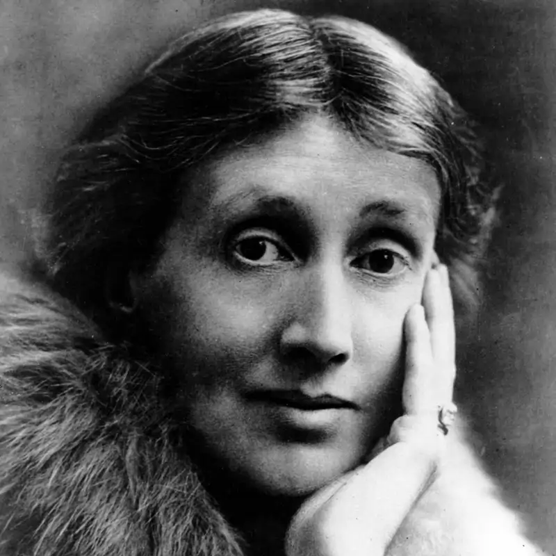 Una niña criada entre libros: así fue la infancia de Virginia Woolf